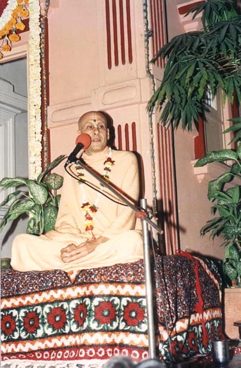 Radhanath Swami Photos | Radhanath Swami’s Life in Pictures